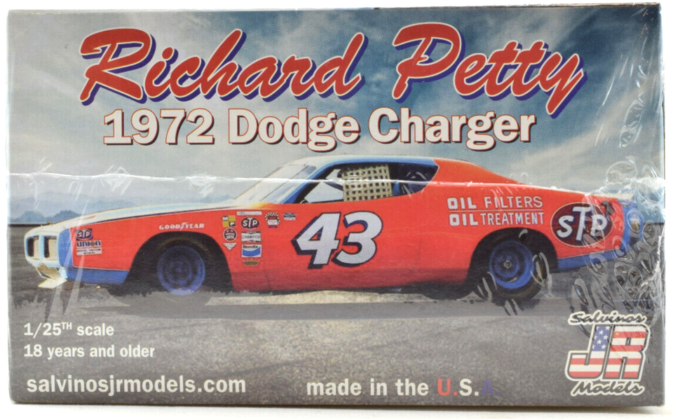Salvinos JR Models "STP" Richard Petty 1972 Dodge Charger 1/25 Model ...