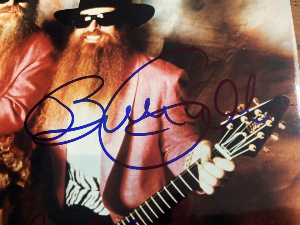ZZ Top Band Signatures Signed by all 3 Dusty Hill, Billy Gibbons, Frank ...