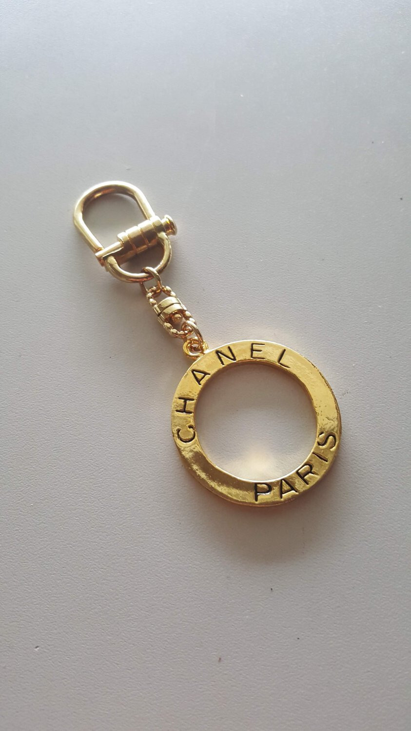 VINTAGE CHANEL Charm Gold Color Key Ring - PRE-OWNED | eBay
