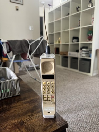 Vintage Motorola Brick Mobile Phone (Untested) Rare 🤯 | eBay
