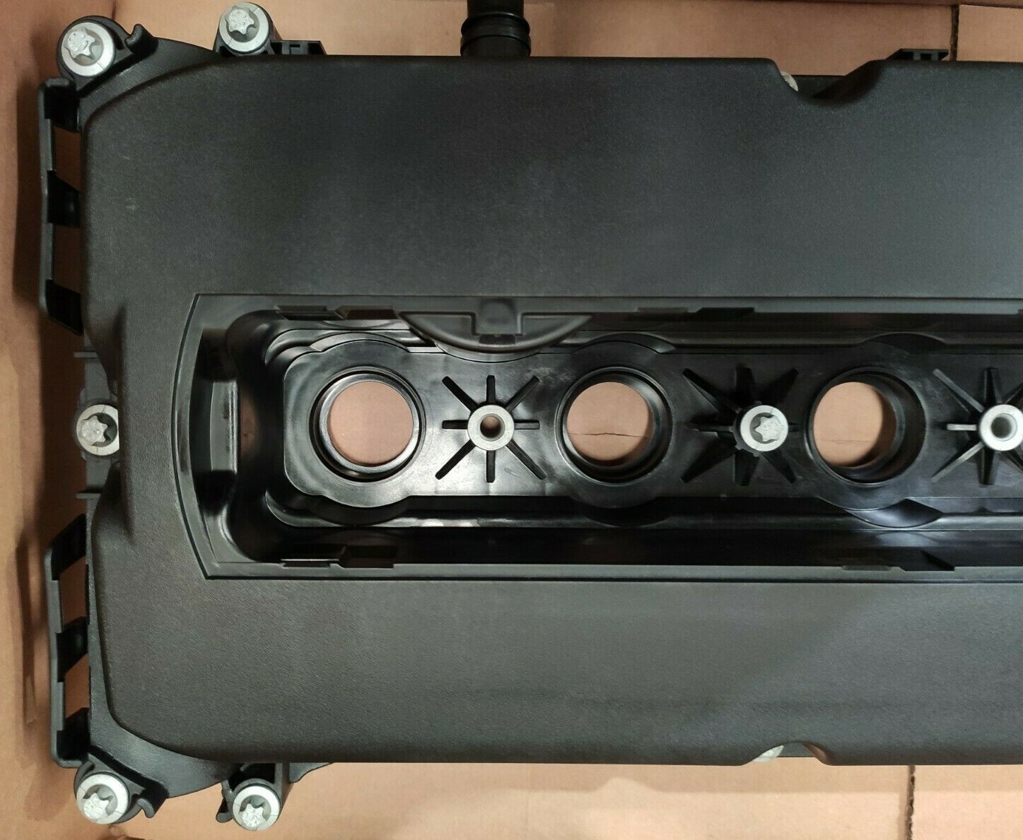 Genuine Holden New Rocker Cover & Gasket suit Holden AH Astra 2H0 & JH ...