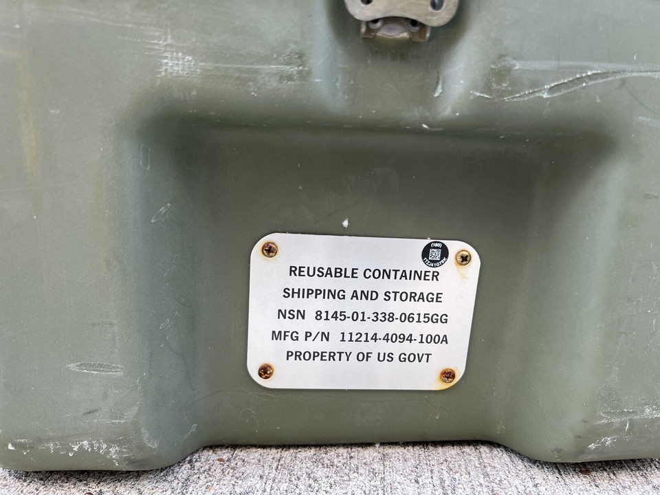 US Army Pelican Hardigg Mobile Military Surplus Weapons 12 Rifle Gun ...