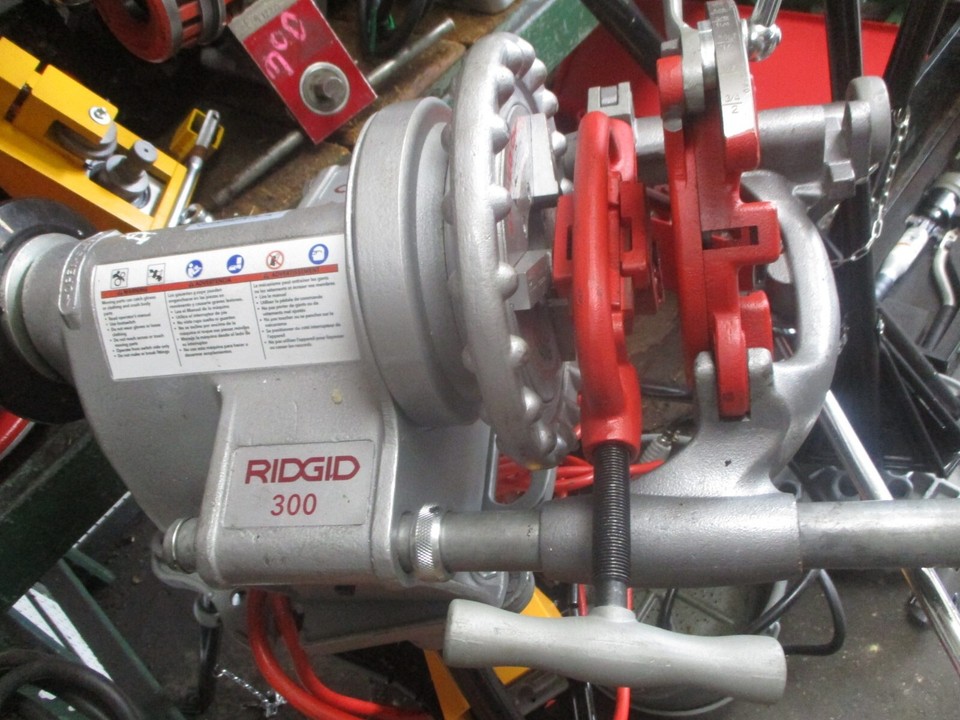 RIDGID 300 THREADER w/complete NEW CARRIAGE & OILER | eBay