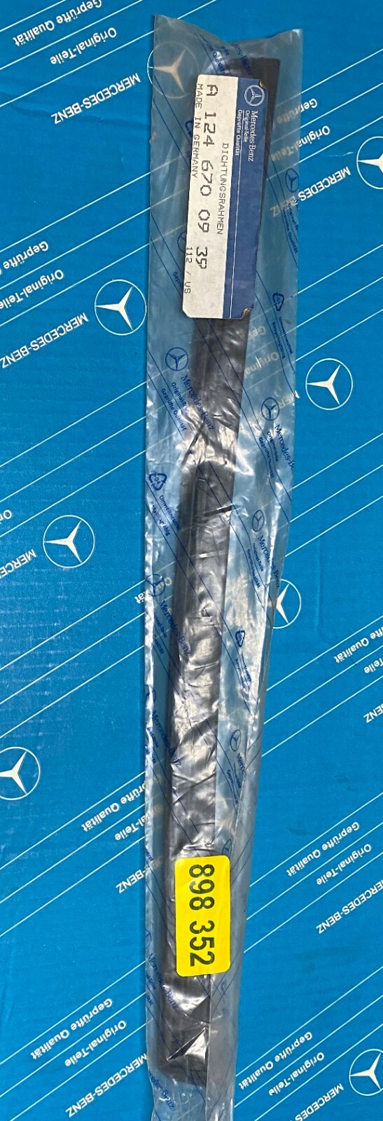 MERCEDES 124050 300ce left rear quarter window seal 1246700939 | eBay