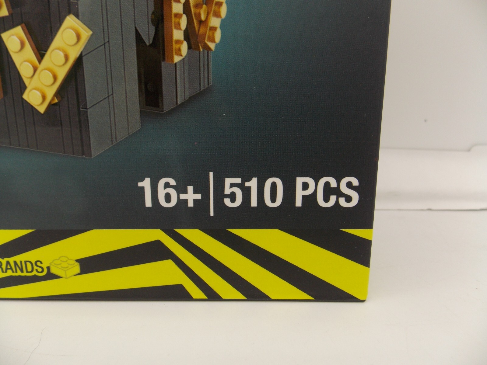 Brickcraft MTV Moon Person - Brick Building Set 510 PCS Retro Nostalgic ...