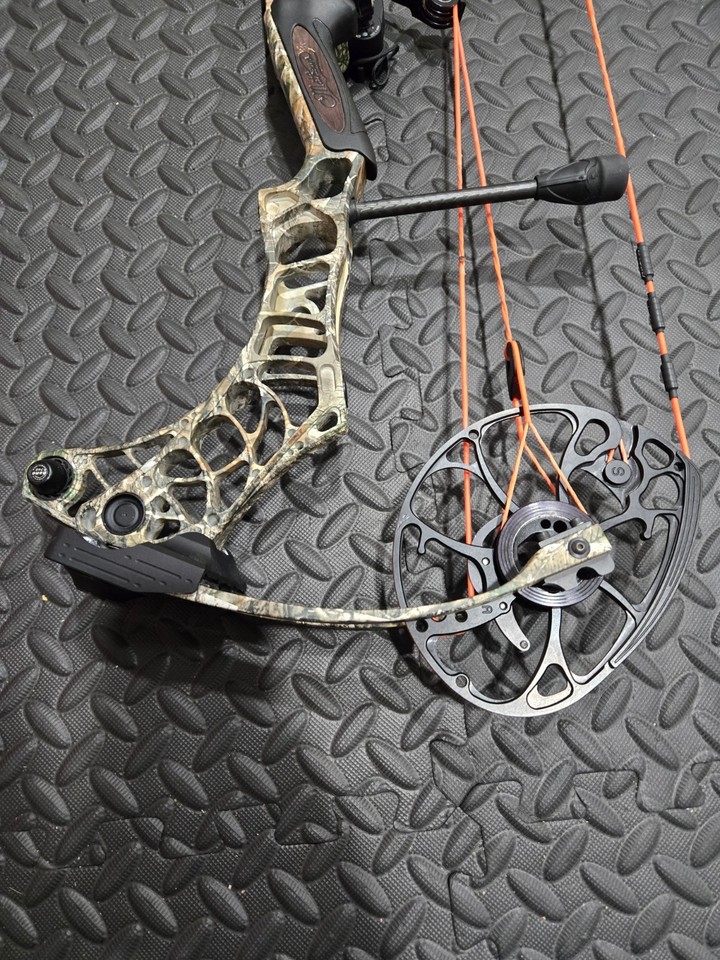Mathews V3X 29 w Mathews MX Integrated Rest | eBay