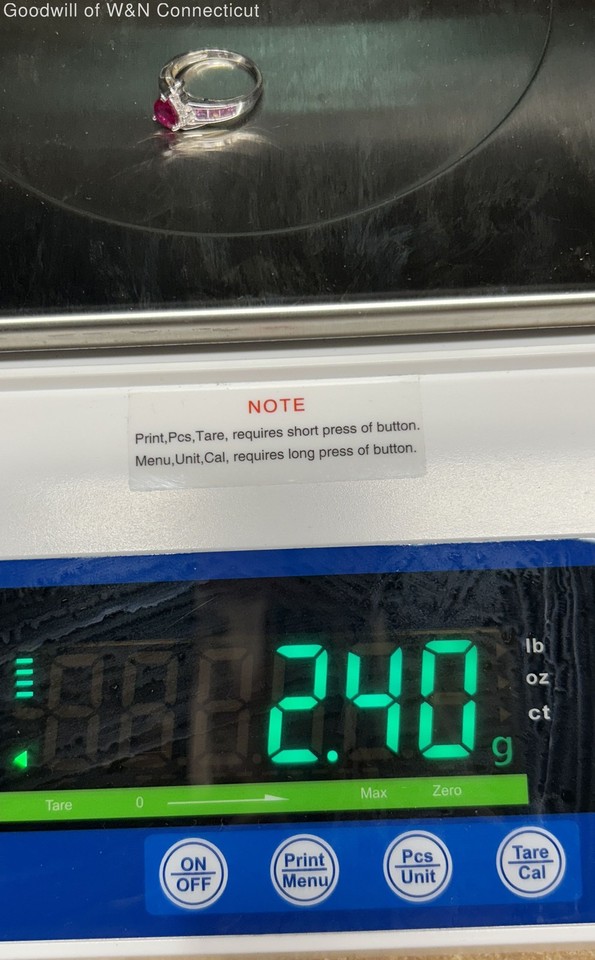 10K White Gold Ruby Heart Ring 2.40g | eBay