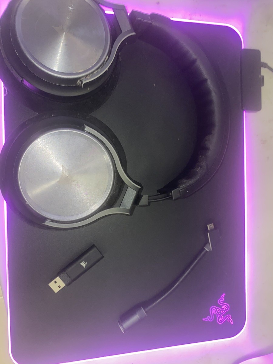 USED Corsair Virtuoso RGB Wireless XT Gaming Headset with USED Corsair Virtuoso RGB Wireless XT Gaming Headset with