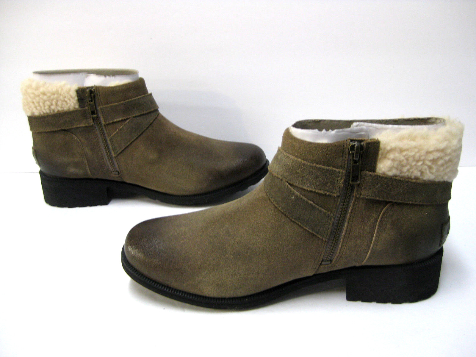 UGG BENSON WOME ANKEL BOOTS LEATHER DOVE US 6.5 /UK 4.5 /EU 37.5 | eBay