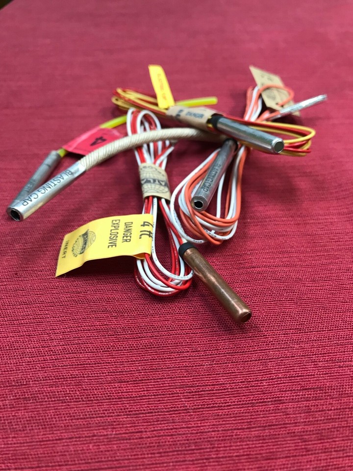 Set of 5 different inert blasting caps for mining display, movie prop ...