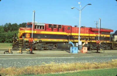 KCS 4807 ES44AC HEAVENER OK (KANSAS CITY SOUTHERN) ORIGINAL SLIDE 08-22-23 T21-6 | eBay