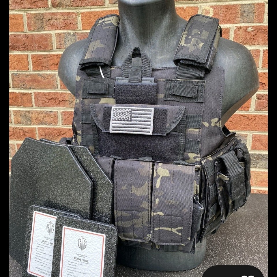 Black Multicam Tactical Vest W/ (2) 8x10 Curved and (2) 5x7 Side Plates ...