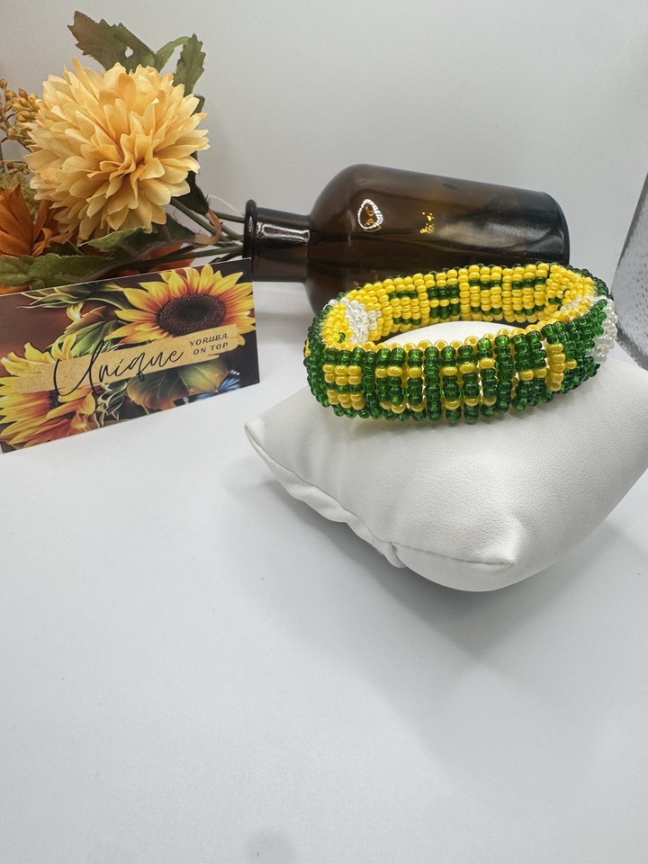 Ilde De Orula Con El Signo Irete Melli. Idde De Orula Con Oddun Grabado ...