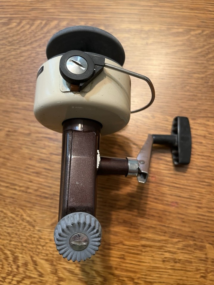 2 Vintage ZEBCO Spinning Reels. ZEBCO 7x Cardinal & ZEBCO XRL 15 | eBay