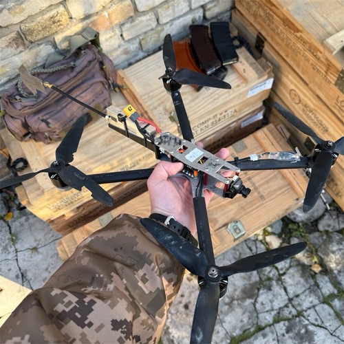 Russian FPV Combat Drone Kamikaze/ Ukraine War/ VT-40/ Army/ + Gift ...