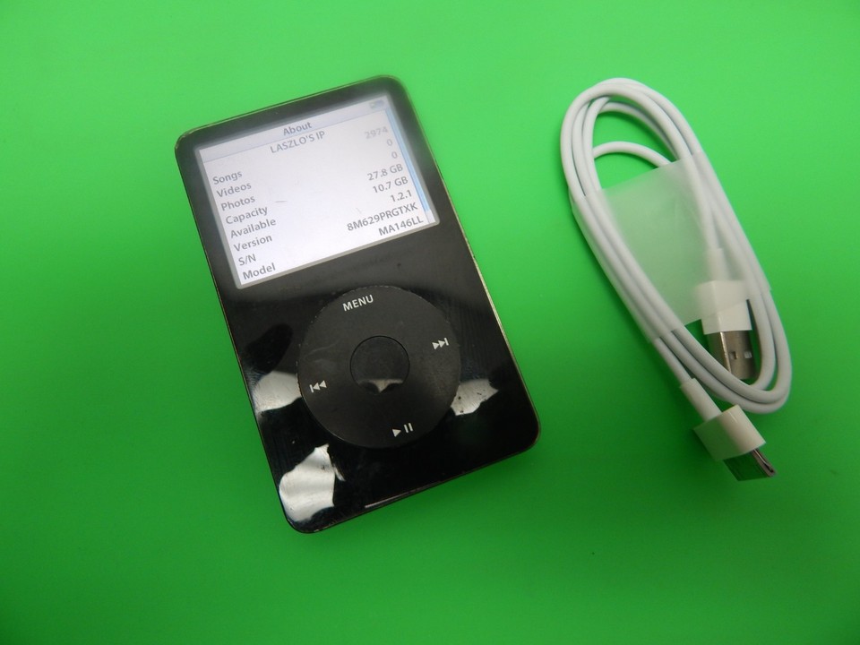Apple iPod CLASSIC 5TH Generation A1136 (30GB) Black FREE BUNDLE ...