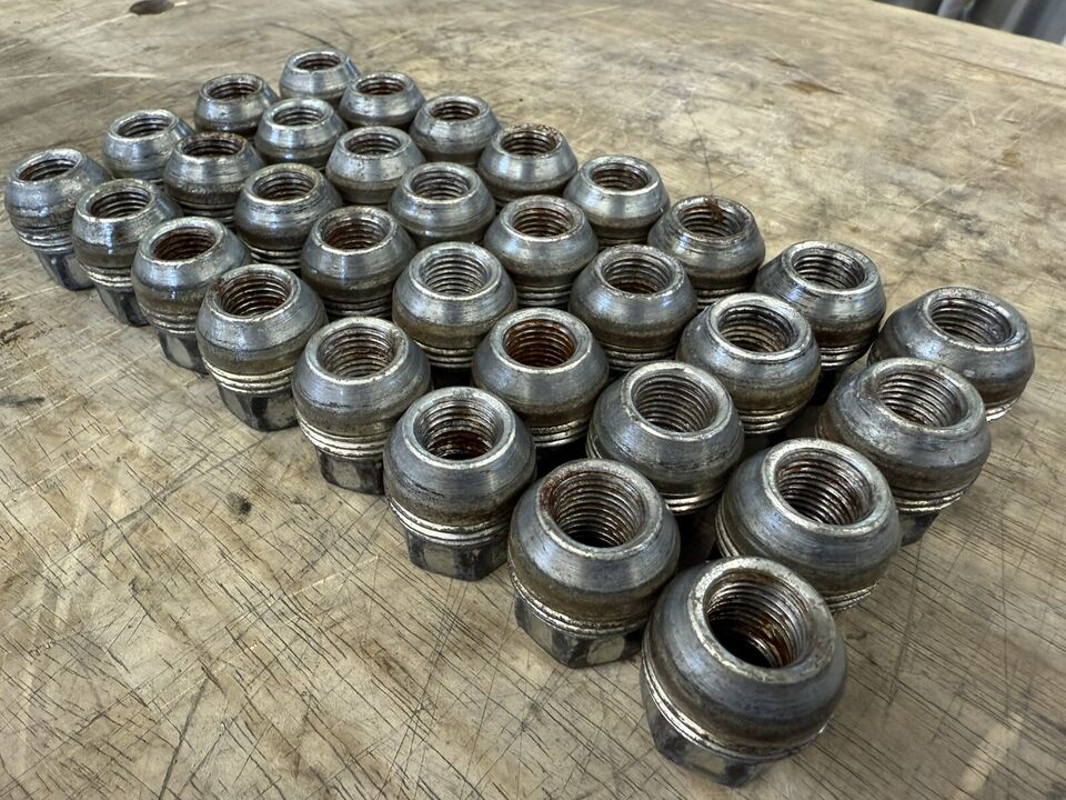 1999-2024 Chevy 2500 3500 OEM 14X1.5 EXTERNAL THREAD WHEEL LUG NUTS ...