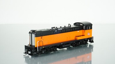 Bowser Baldwin VO-1000 Milwaukee Road 939 DCC w/Sound HO scale | eBay