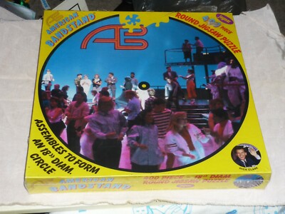 NEW AMERICAN BANDSTAND 400PC ROUND JIGSAW PUZZLE 80s DANCING TO THE ...