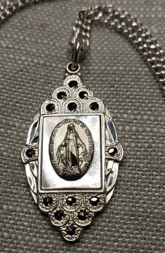 Vintage Necklace Beautiful Creed Sterling silver Miraculous Medal H10 ...