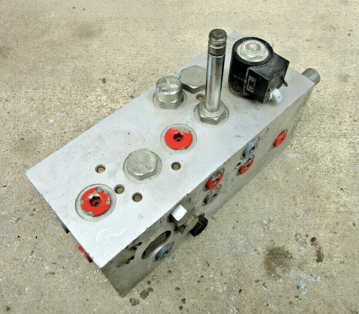 Hydraforce Hydraulic Manifold Valve Housing Cartridge Flow Controll ...