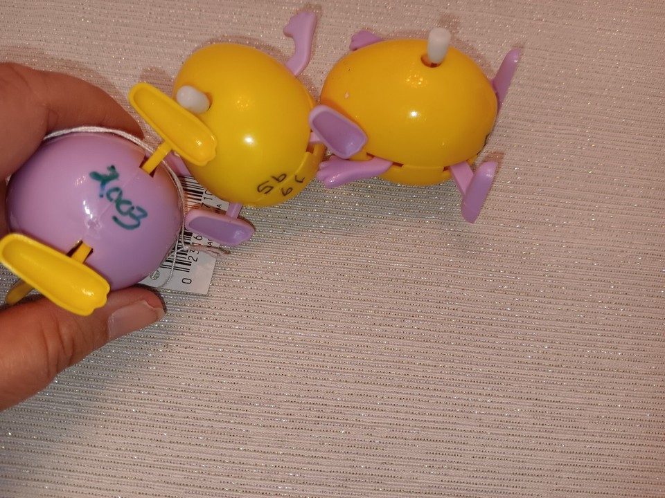 Vintage Wind Up crab walking moving legs arms silly face Easter eggs ...
