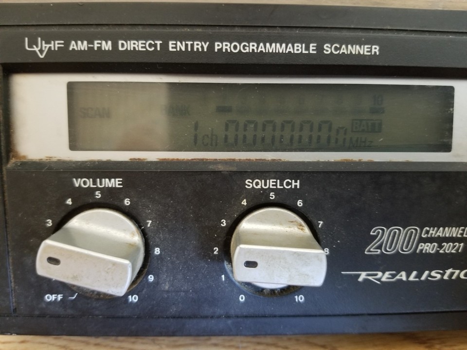 Pro-2021 Realistic AM/FM Direct Entry Programmable 200 Channel Scanner ...