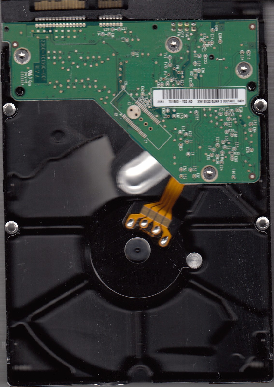 WD3200AAKS-75L9A0 dcm: HBNNHT2CG s/n: WMA..WD 320GB SATA 608 ...
