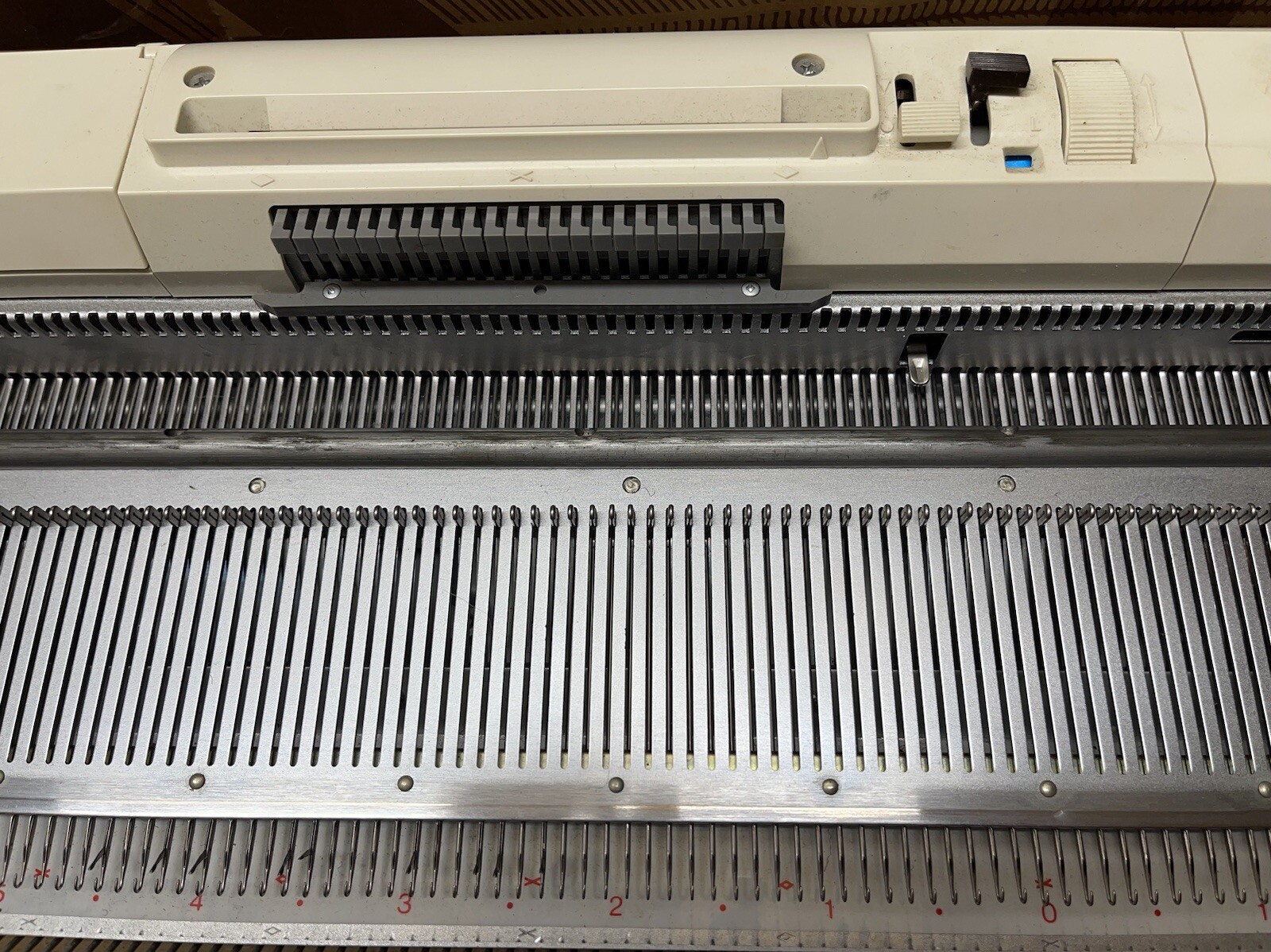 SINGER Studio 360K Knitting Machine 360 K for sale online | eBay