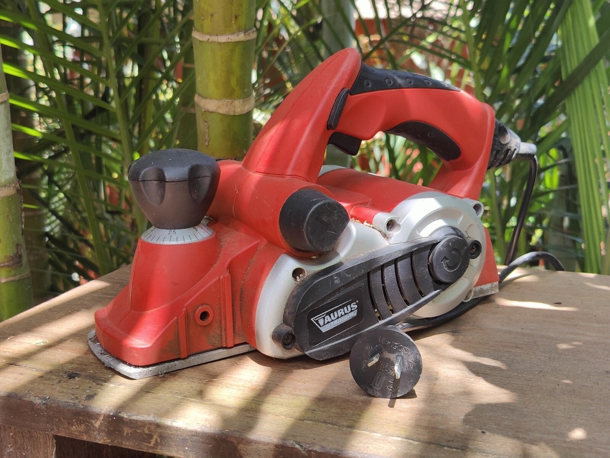 Taurus Titanium Electric Planer RT PL 82 850W 82mm Good Working Condition Tested