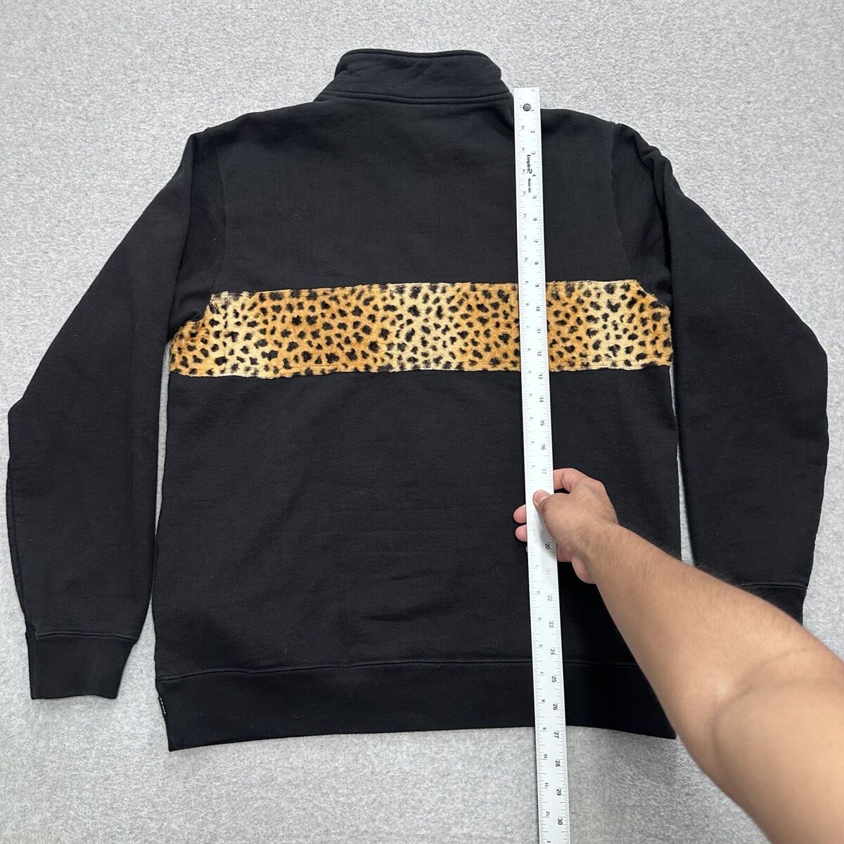 Supreme Mens Black Leopard Panel Cotton 1/2 Zip Pullover Supreme Mens Black Leopard Panel Cotton 1/2 Zip Pullover