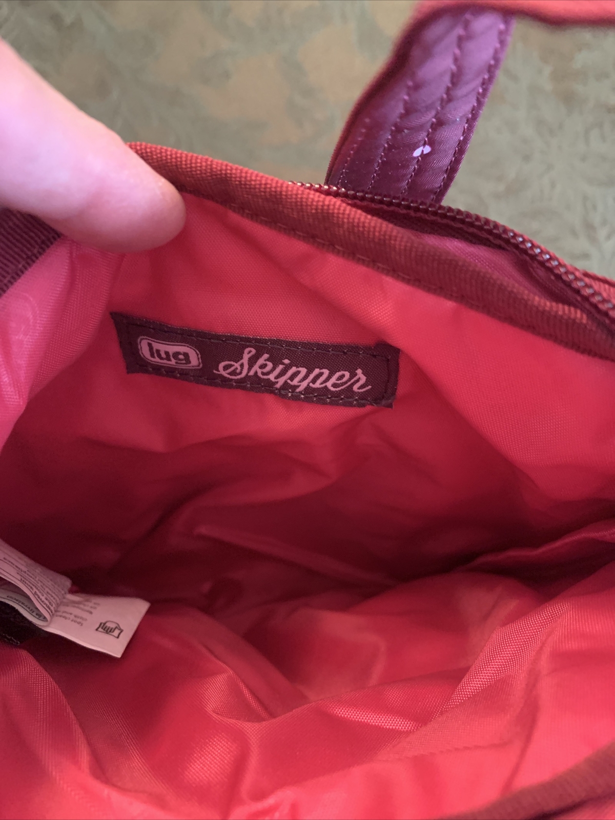 LUG SKIPPER SHOULDER CROSSBODY RFID BAG NWOT CRANBERRY DOT | eBay