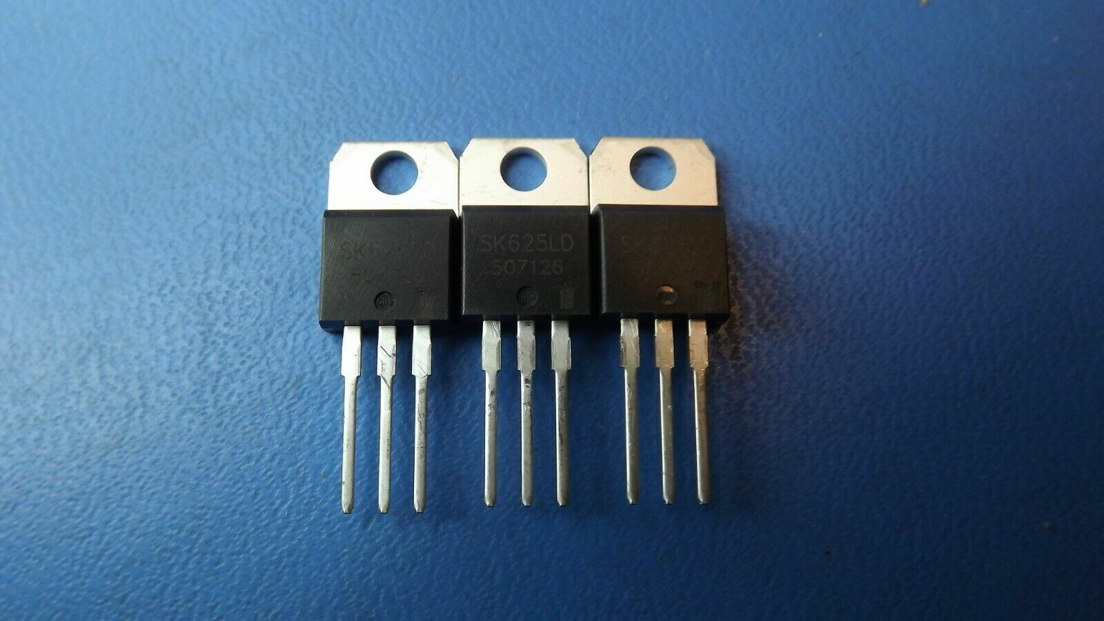 (3PCS) SK625LDTP LITTELFUSE Thyristor SCR 1.6KV 300A (3+Tab) TO-220AB ...