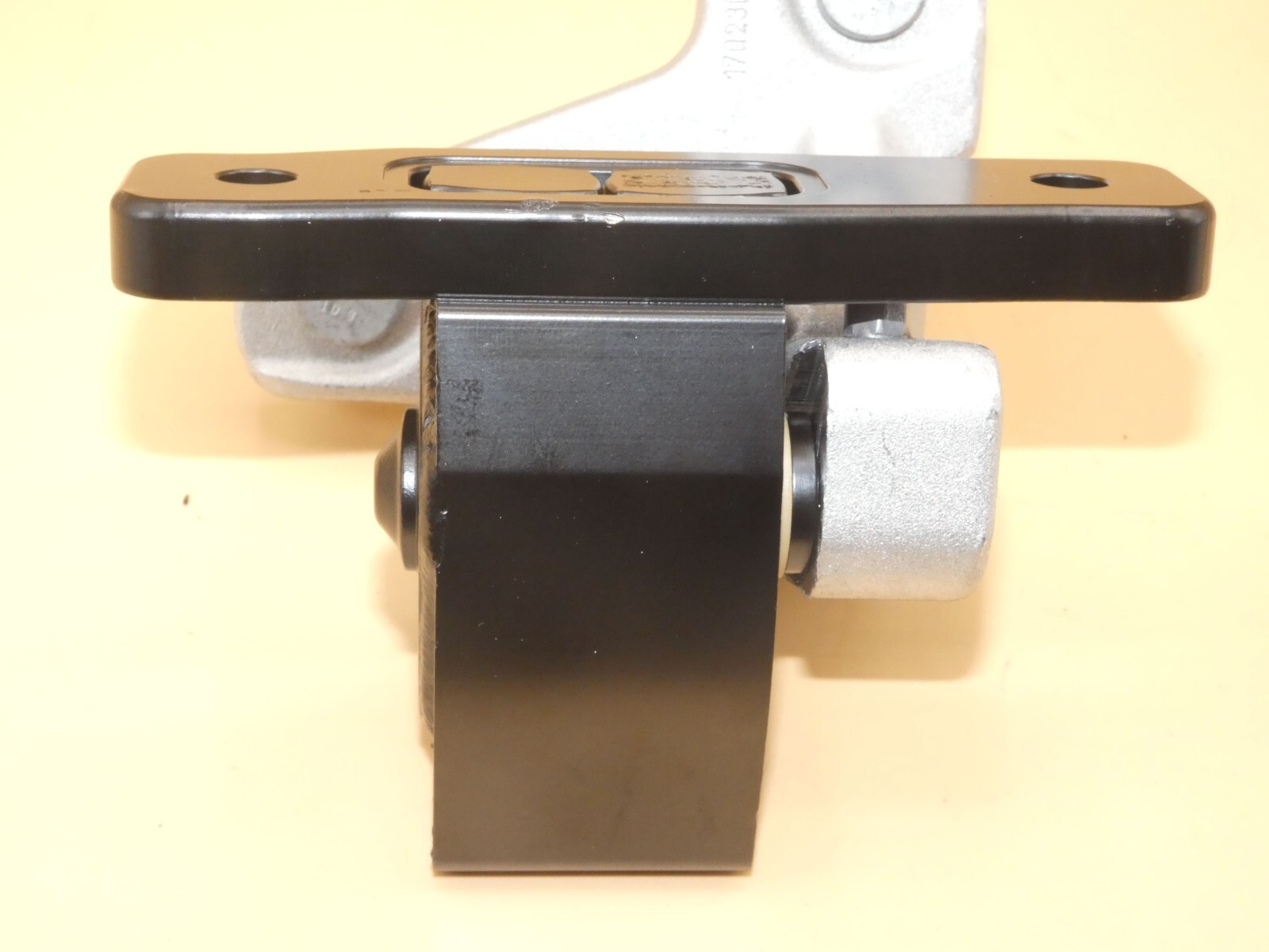 MERCEDES-BENZ E W213 Tür Unten Scharnier Vorne Links A2137201110 NEU ...