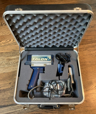 Traffic Control & Road Safety - Kustom Signals