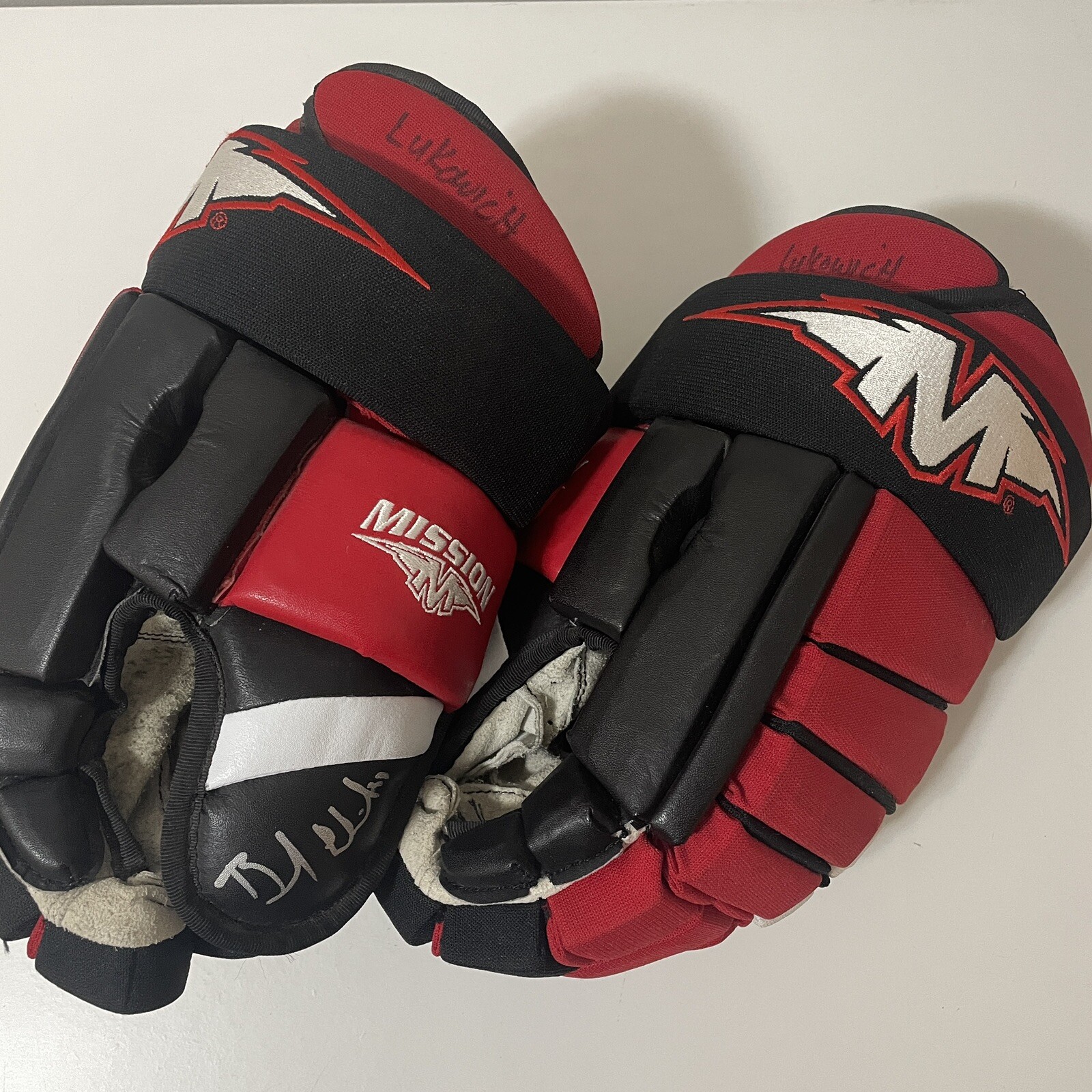 Pro Stock Mission M1 gloves 14” New Jersey Devils Brad Lukowich Game ...