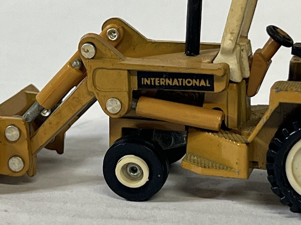 Ertl International Backhoe Loader #0042 Farm Tractor Diecast Metal ...