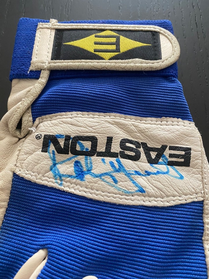 Robin Yount Signed Easton Game Used Batting Glove SGC Plus 3,000 Hit ...