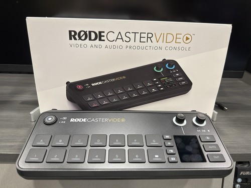 RODE Caster Video All-in-one Video Switcher Audio Production Console ...