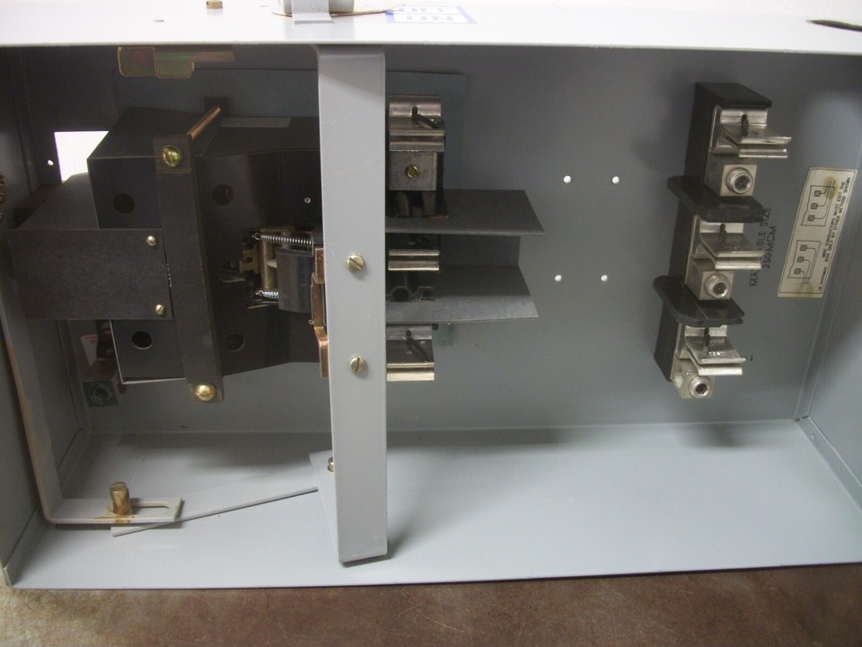 CUTLER-HAMMER FUSIBLE BUS PLUG ITAP364 200AMP 600VOLT 3PH 3W | eBay