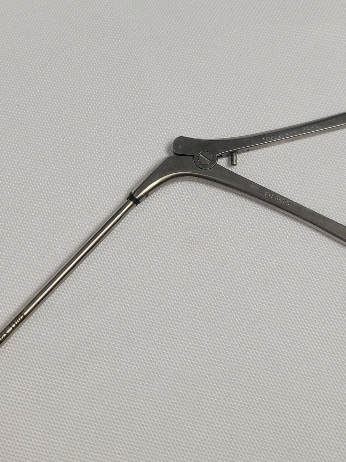 V.+Mueller+CH8675+Leather+Karmody+in+Situ+Valve+Scissors for sale ...