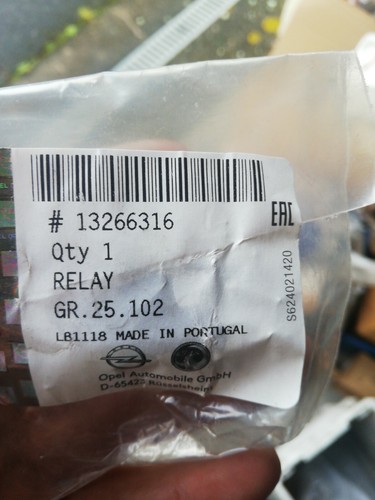 OPEL Meriva A (2007) 1.3 Diesel 55KW 5P Rele ' Relay Noir 13266316 n180 ...