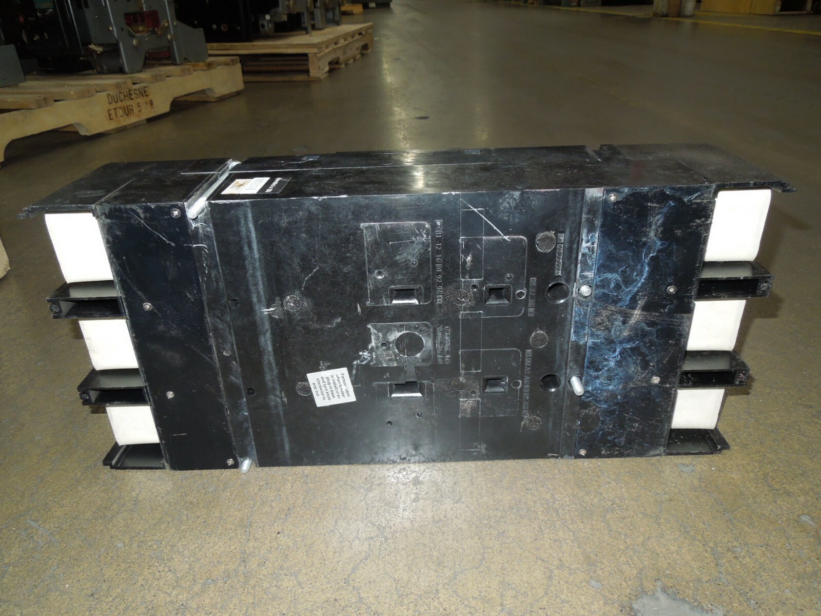 Merlin Gerin Compact CK800N 800A Frame 800A Rated 3P 600V ST55UP Trip w ...