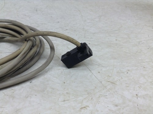 SMC D-A73 Magnetic Reed Switch Sensor DA73 (TSC) | eBay
