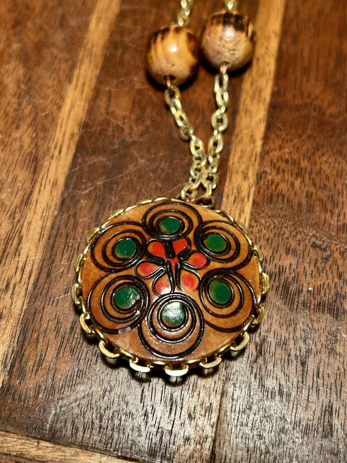 Vintage Wooden Beaded Pendant Necklace Reversible Carved Wood Retro ...