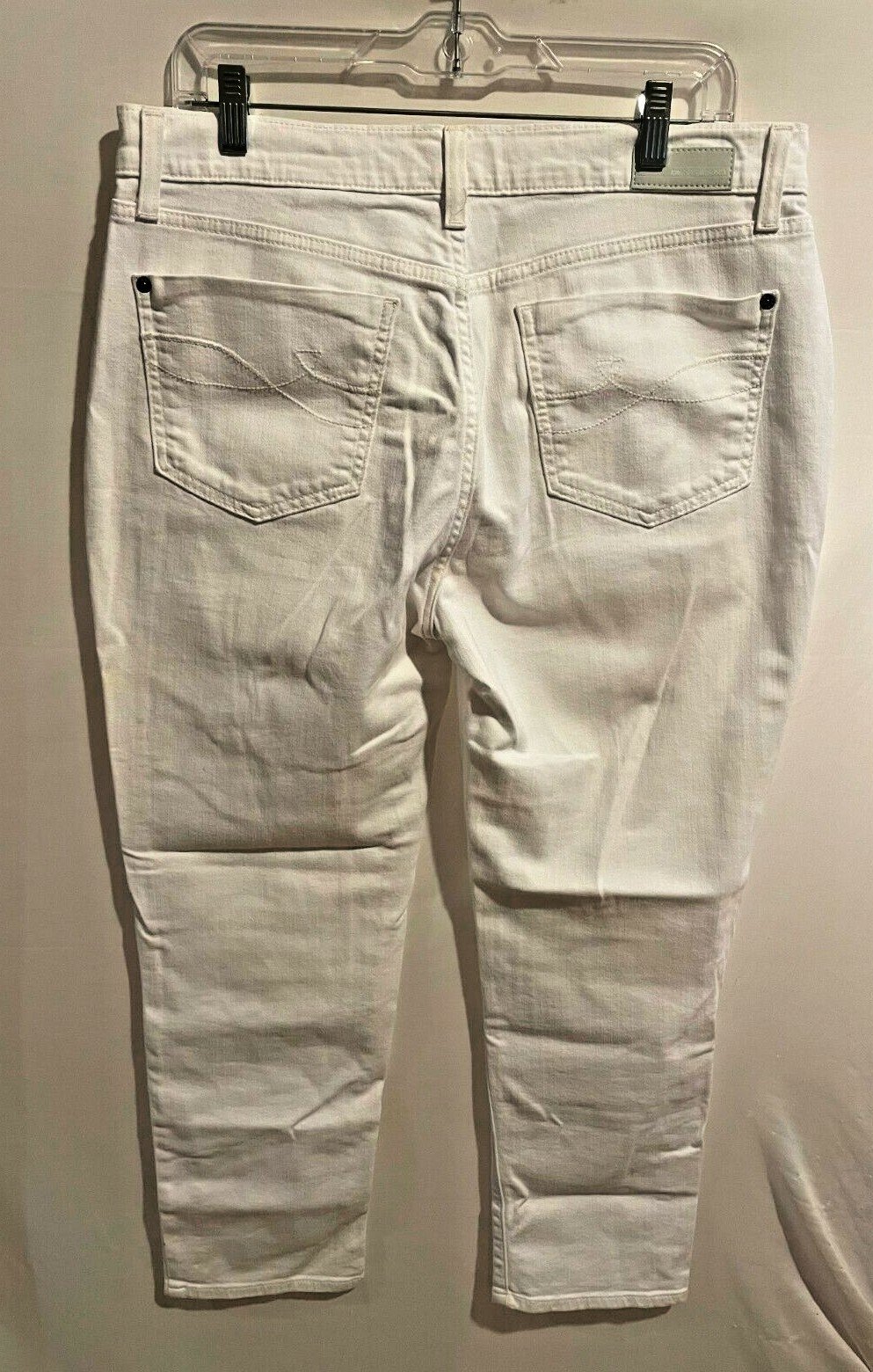 DKNY Soho Boyfriend White Denim Jeans Size 10 Flat Fr… - Gem