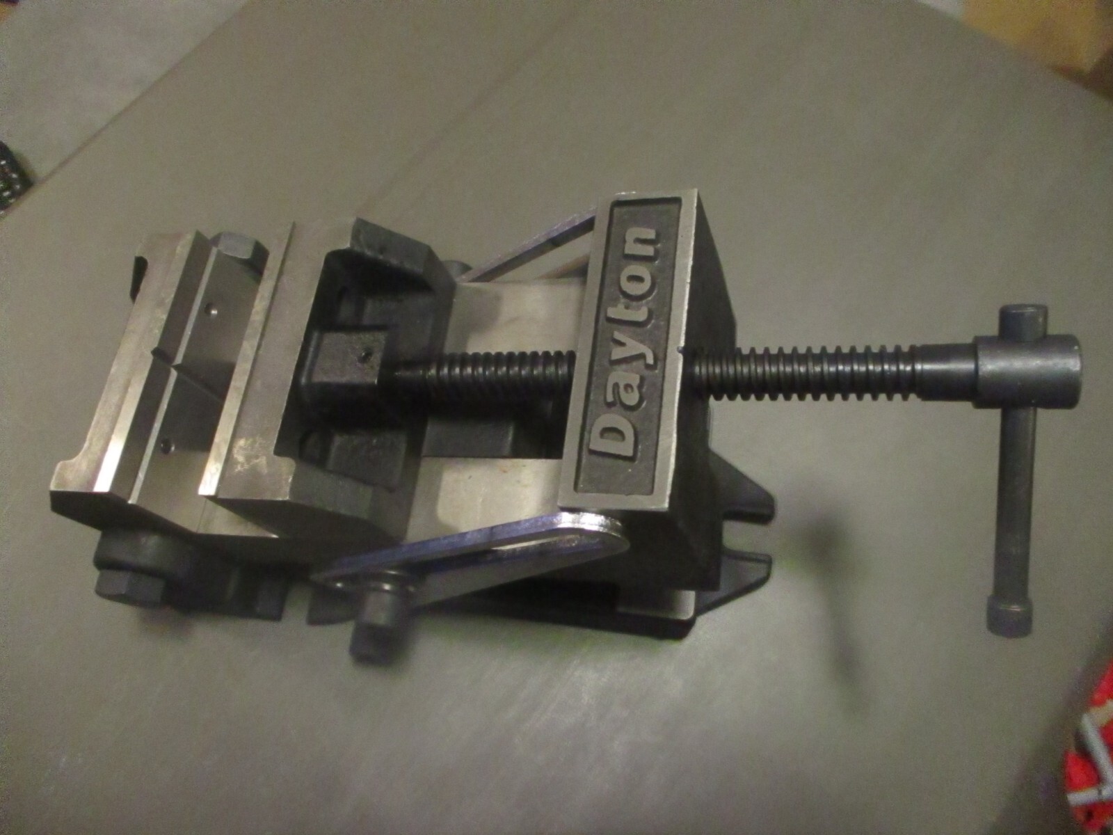 Dayton 4TK07 Machine Vise 4" Swivel for sale online | eBay