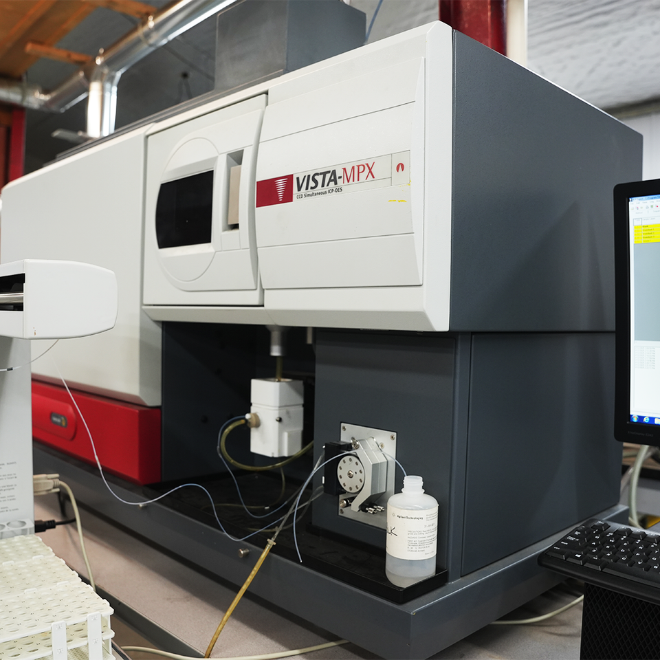Varian ICP-OES Spectrometer Vista MPX w/Varian Sample Preparation ...