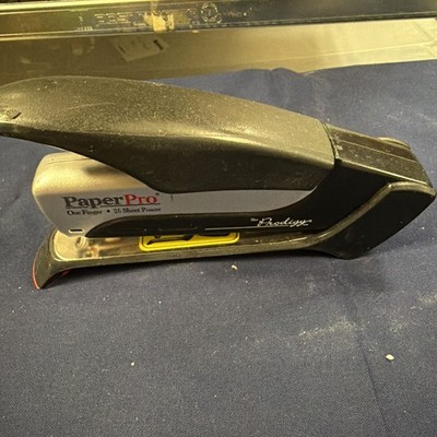 Paper Pro The Prodigy One Finger 25 Sheet Power Manual Stapler Black ...