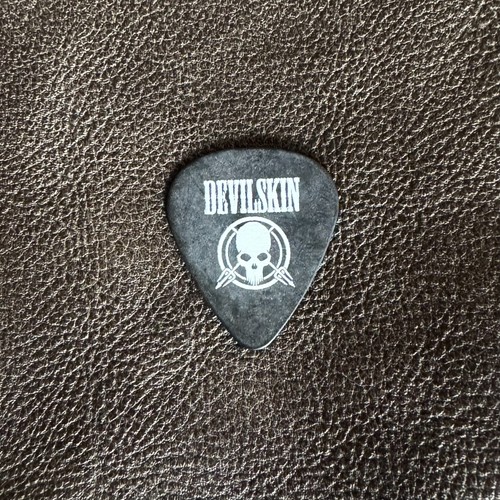 Devilskin - Tony "Nail" Vincent - Guitar Pick 2018 | eBay